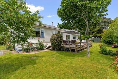 20 Kiharoa Street, Otaki Beach, Kapiti Coast, Wellington | Tall Poppy ...