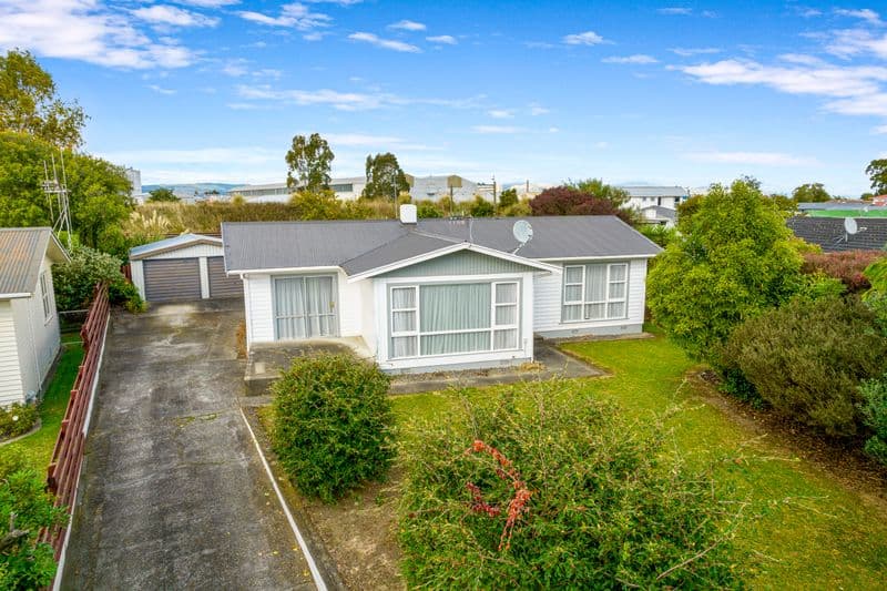 Palmerston North, Tall Poppy Listings